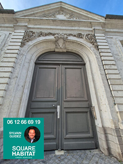 Appartement à vendre - Cambrai, Centre-Ville, Gare - 3 pièces - 2 chambres