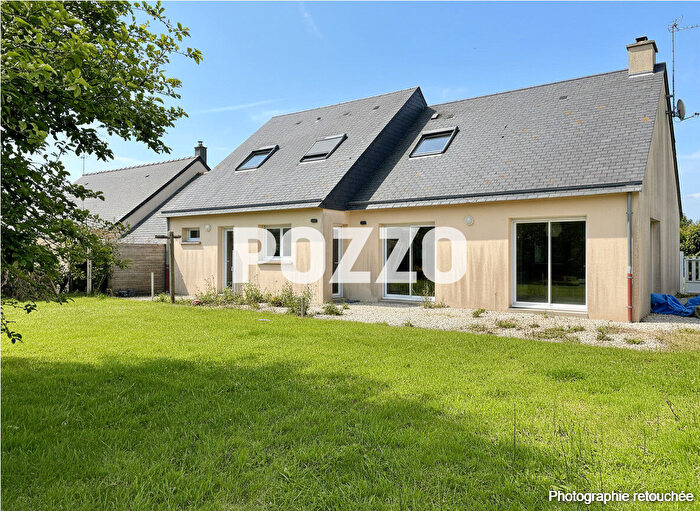 Torigni-sur-Vire : Maison 8 pièces à vendre
