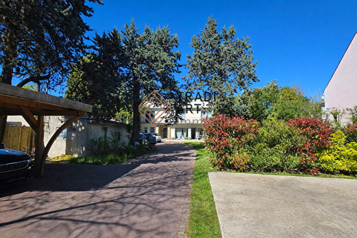 Maison 8 pièces à Villemoisson-sur-Orge, à vendre