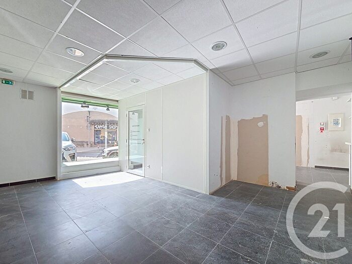 Maison à vendre - Mouriès - 4 pièces