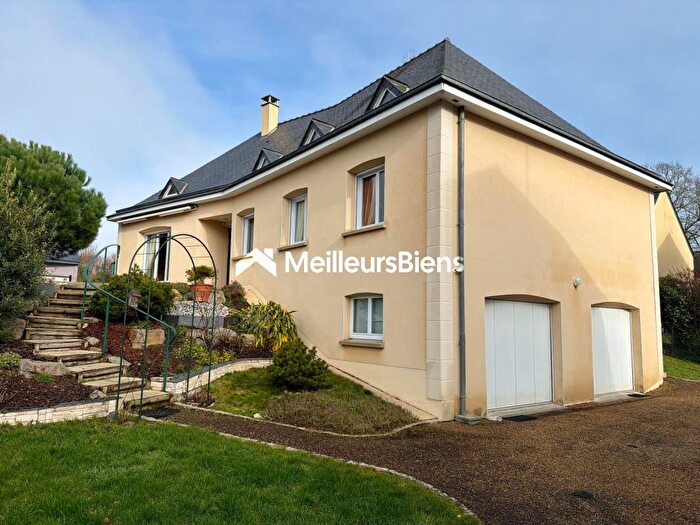 Maison à vendre - Laval, Saint-Nicolas - 5 pièces - 3 chambres