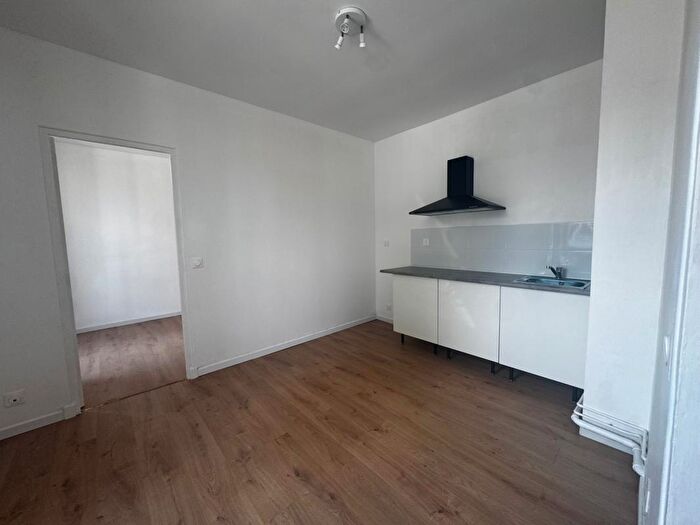Appartement 2 pièces à Fontainebleau, Provenceaux, Carmel, à vendre