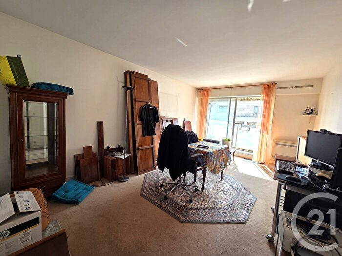 Appartement à vendre - Paris e , Patay, Masséna - 3 pièces - 2 chambres