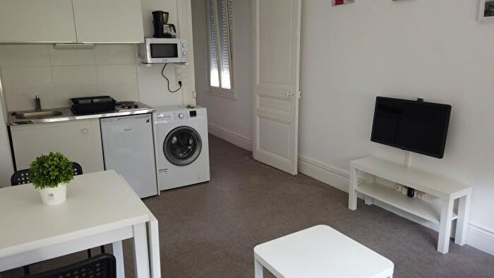 Appartement à louer - Boulogne-sur-Mer, Beaurepaire - 1 pièce