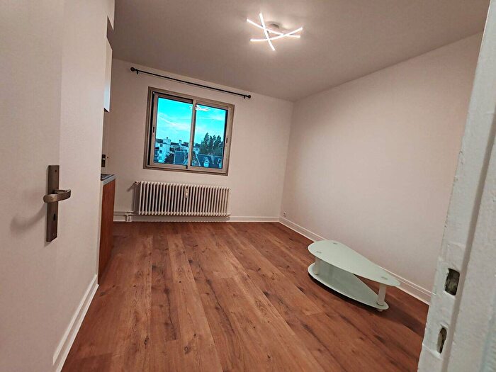 Bois Clos d'Orléans, Fontenay-sous-Bois : Appartement 1 pièce à louer