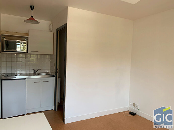 Appartement à louer - Caen, Centre ancien - 1 pièce