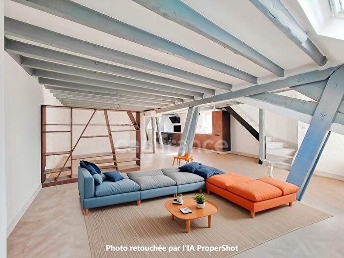 Appartement à vendre - Chalon-sur-Saône, Centre-ville - 4 pièces - 2 chambres