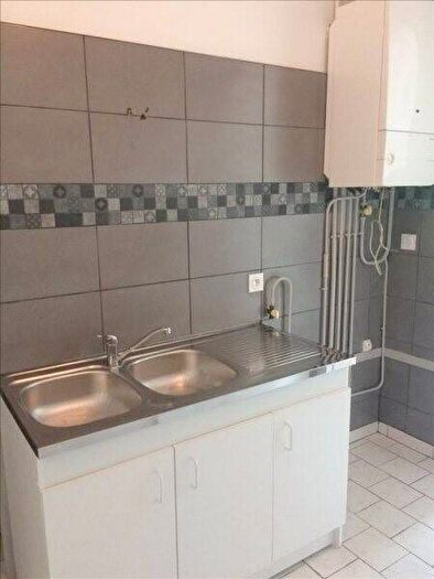 Appartement à louer - Lisieux - 3 pièces - 1 chambre