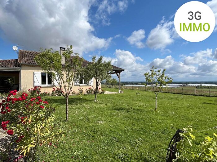 Maison 5 pièces à Le Mas-dAgenais, à vendre