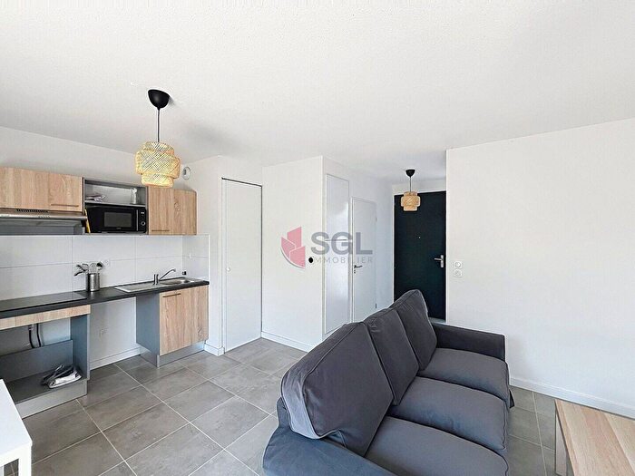 Ginestous, Toulouse : Appartement 3 pièces à louer
