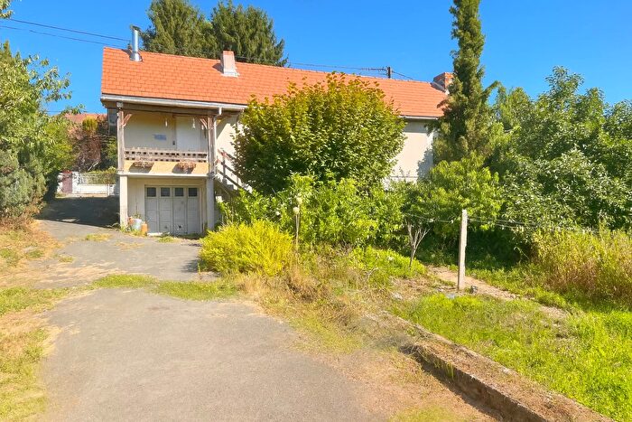 Maison à vendre - La Coquille - 6 pièces - 2 chambres