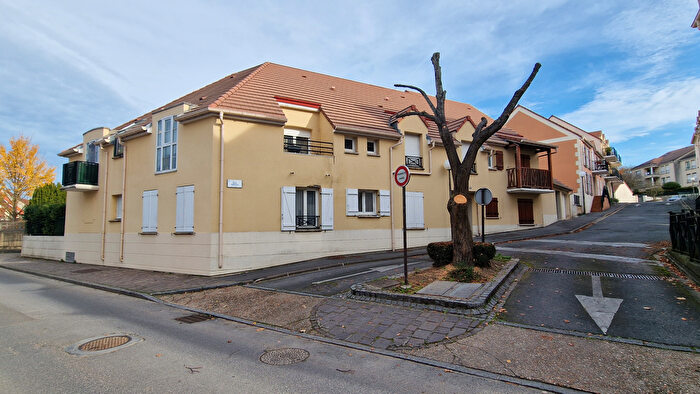 Appartement à vendre - Roissy-en-France - 2 pièces - 1 chambre