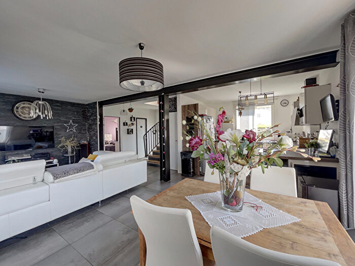 Maison à vendre - Muret, Saint-Jean - 5 pièces - 4 chambres