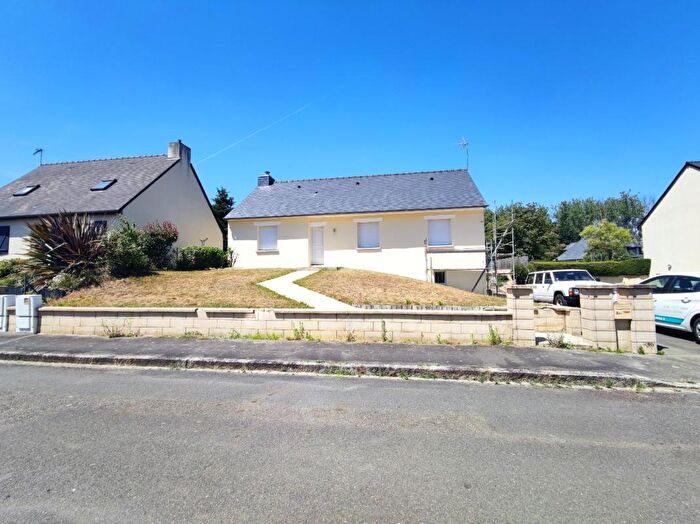 Maison 5 pièces à louer à Saint-Brice-en-Coglès