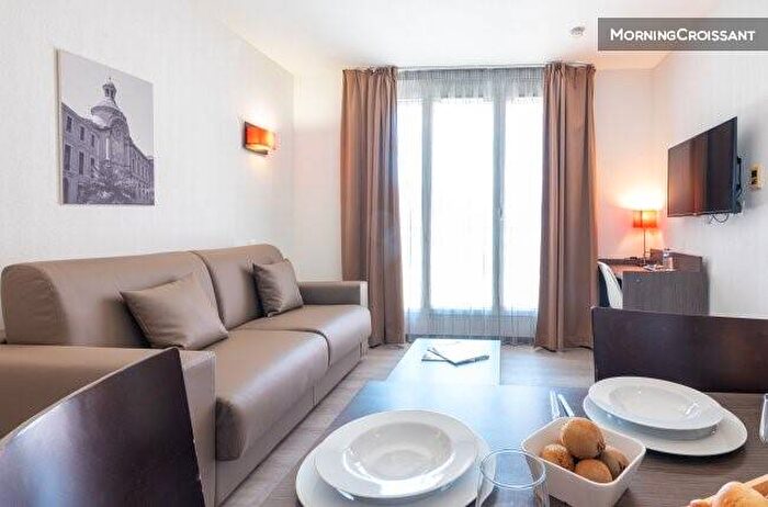 Appartement 1 pièce à louer à Esplanade, Nîmes