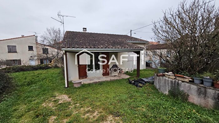 Maison à vendre - Ruelle-sur-Touvre - 3 pièces - 2 chambres