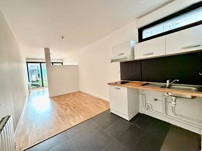 Appartement à vendre - Noisy-le-Sec, Petit Noisy - 1 pièce - 1 chambre