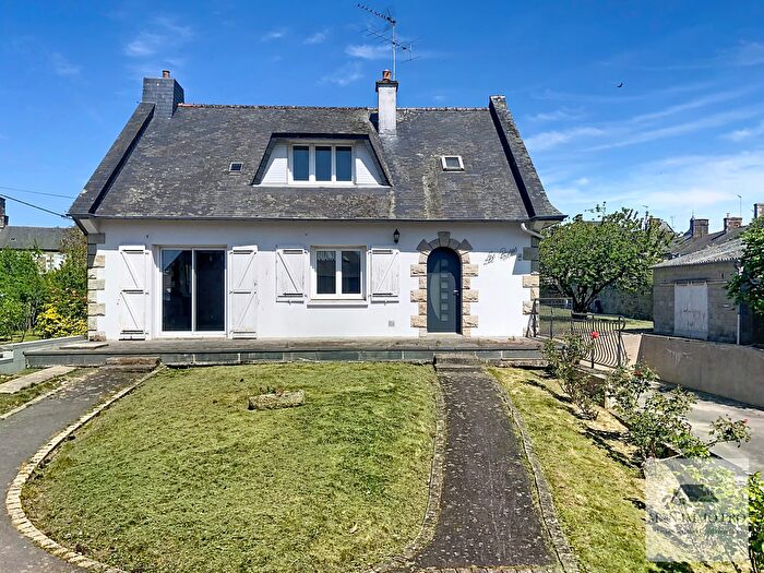 Maison à vendre - Saint-Brice-en-Coglès - 5 pièces - 3 chambres
