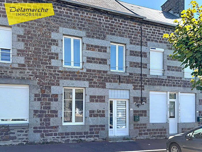 Maison 3 pièces à Saint-Denis-le-Gast, à louer