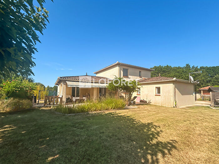 Maison 5 pièces à Les Barthes, à vendre