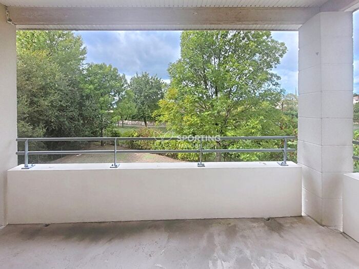 Appartement 3 pièces à Coutras, à vendre