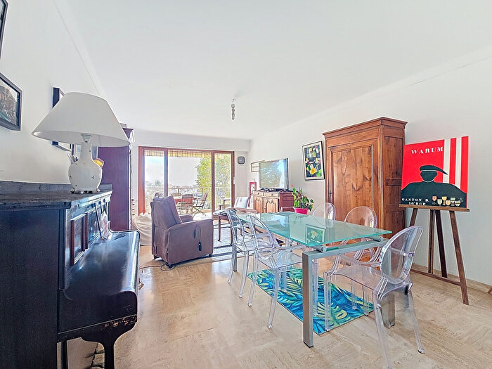 Appartement à vendre - Vence, Saint-Martin, Lubiane, Le Suve - 4 pièces - 3 chambres