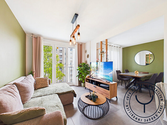 La Chapelle-Saint-Luc, Vieille ville - Appartement 3 pièces à vendre