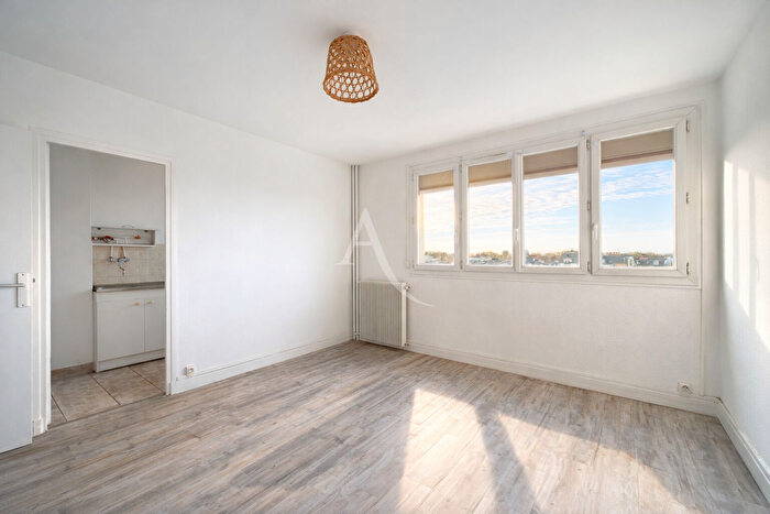 Appartement 3 pièces à Joinville-le-Pont, à vendre