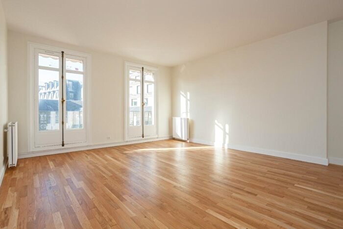 Appartement 5 pièces à louer à Paris 2ème, Vendôme