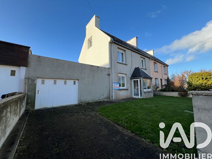 Maison à vendre - Guipavas, Centre-ville - 12 pièces - 4 chambres