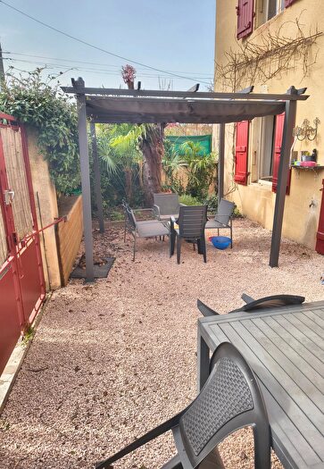 Maison à vendre - Vic-Fezensac - 6 pièces - 4 chambres