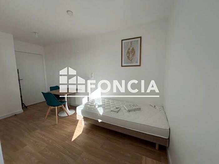 Appartement à louer - Fiacre-Chenault, Orléans - 1 pièce