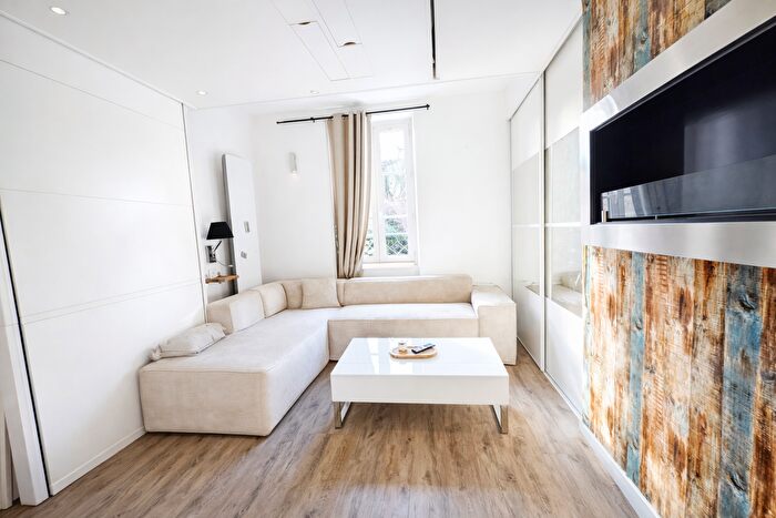 Appartement à vendre - Vauréal, Le Village - 1 pièce