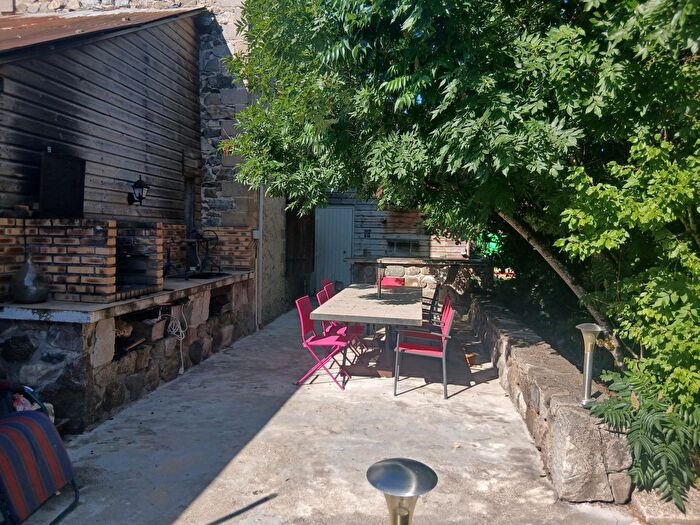 Maison 6 pièces à vendre à Lanobre