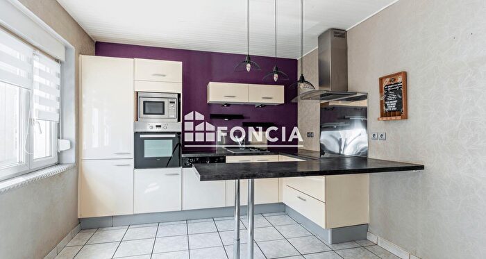 Maison à vendre - Longuyon - 7 pièces - 5 chambres