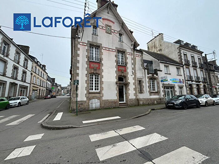 Maison à vendre - Pontivy, Centre-ville, Blavet - 16 pièces - 8 chambres