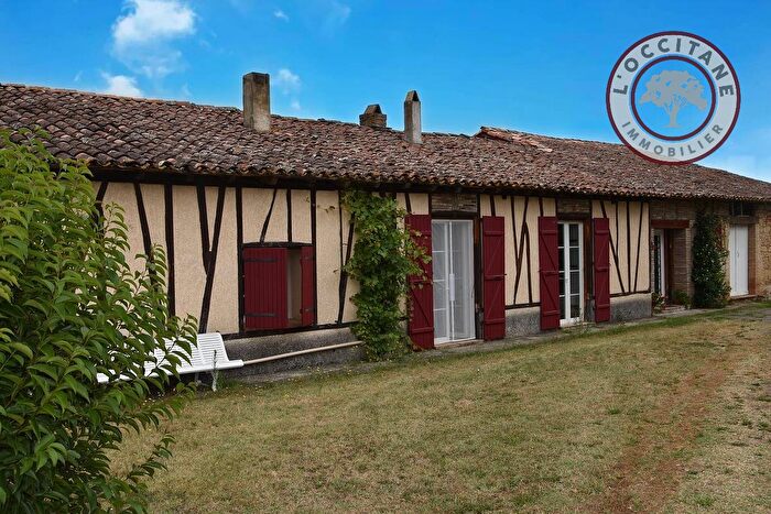 Maison à vendre - LIsle-Jourdain - 5 pièces - 4 chambres