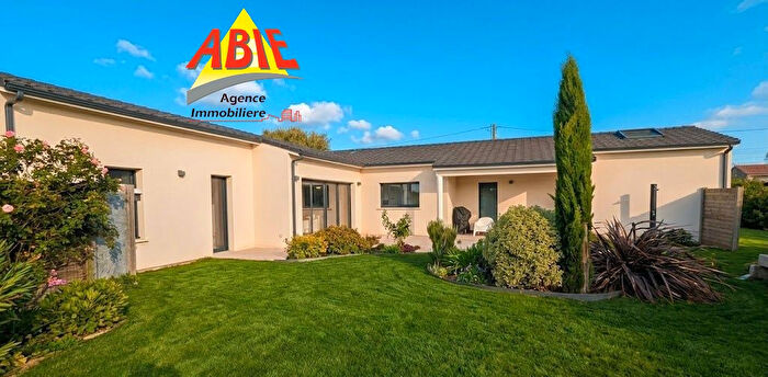 Maison à vendre - Damvix - 6 pièces - 3 chambres