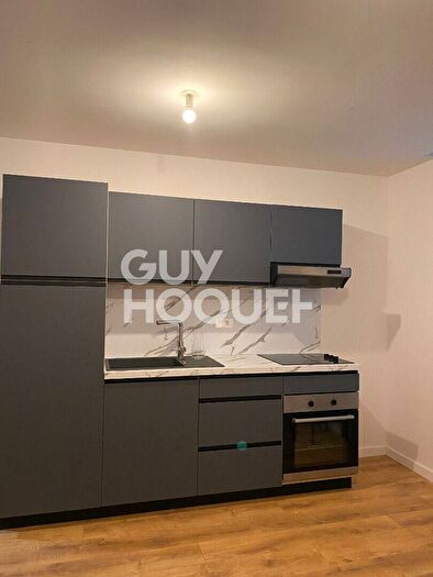 Appartement à louer - Centre Ville, Dax - 1 pièce