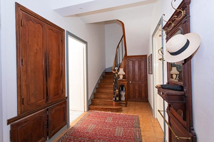 Maison à vendre - Rochefort, Centre-ville - 7 pièces - 5 chambres