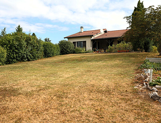 Maison à vendre - Le Cheix - 5 pièces - 3 chambres