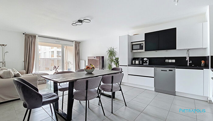 Appartement à vendre - Vienne, Estressin - 4 pièces - 3 chambres