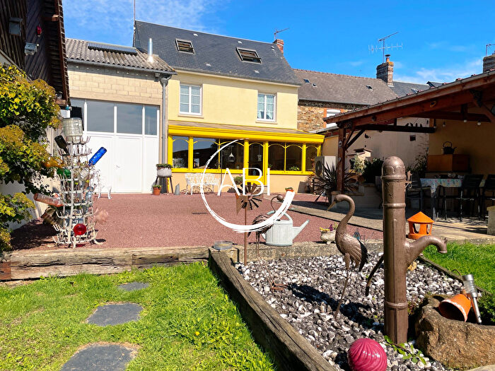 Maison à vendre - Geneslay - 6 pièces - 3 chambres