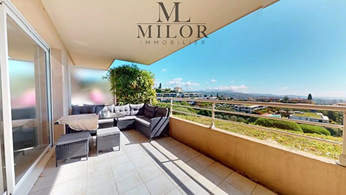 Appartement 3 pièces à vendre - Saint-Laurent-du-Var, Jacquons, Plateaux Fleuris