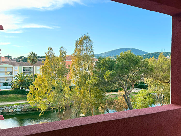 Appartement à vendre - Sainte-Maxime, Centre-ville, Pléiades - 3 pièces - 2 chambres