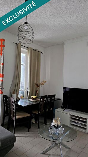 Appartement à vendre - Marseille e , Baille - 2 pièces - 1 chambre