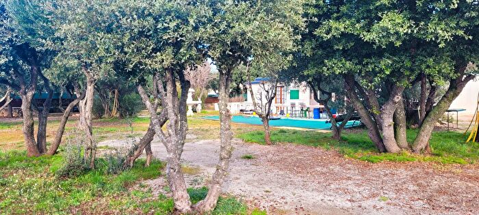 Maison à vendre - Balaruc-le-Vieux - 4 pièces - 2 chambres