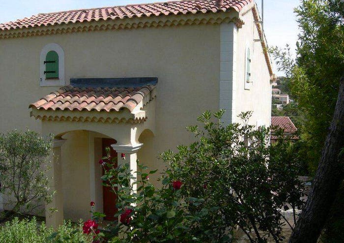 Carnoux-en-Provence : Maison 2 pièces à louer