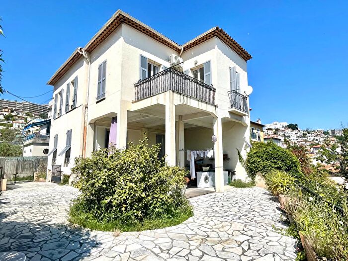 Maison à vendre - Nice, Parc Impérial, Le Piol - 6 pièces