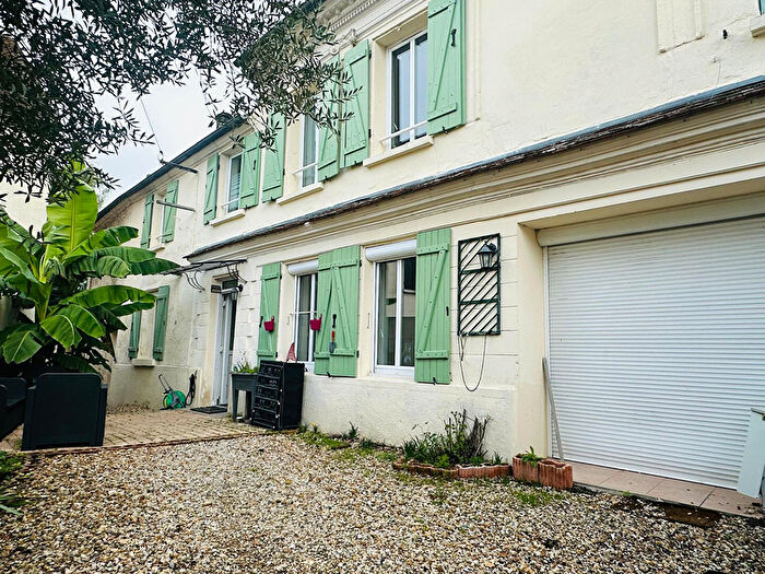 Maison à vendre - La Ferté-sous-Jouarre - 5 pièces - 4 chambres